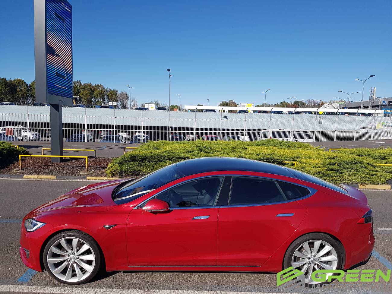 Tesla Model S 100D: lo stato dell'arte dell'auto elettrica. La nostra ...