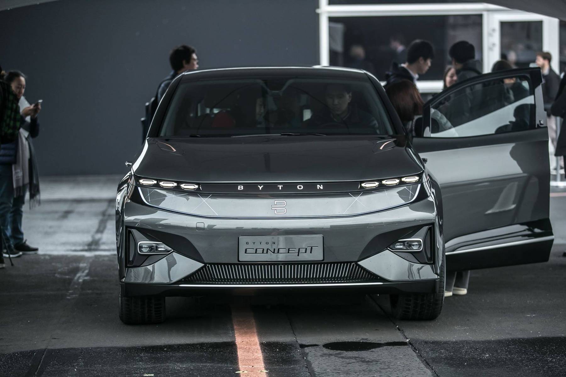 Byton, il SUV elettrico da sogno in mostra alla Milano Design Week 2018 ...