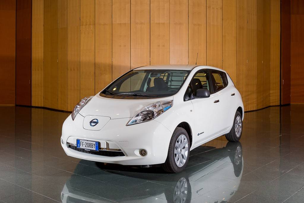 Nissan Leaf VAN con 1000 litri di carico - GreenMotorsport